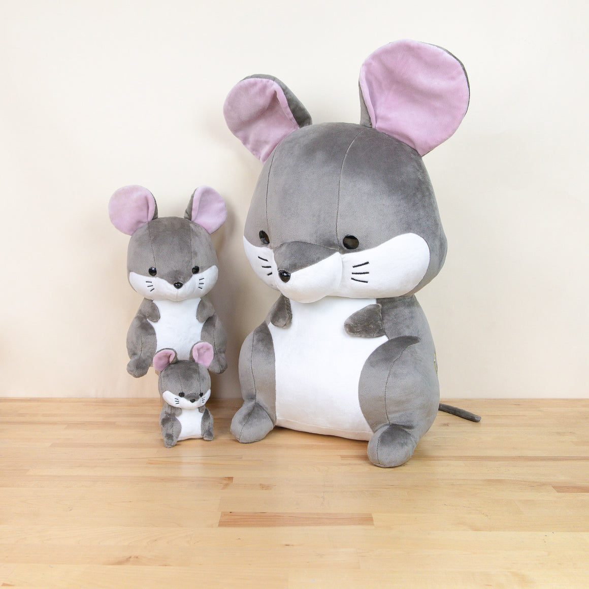 Jumbo Plushies - Giant Stuffed Animals for Cuddling - Bellzi