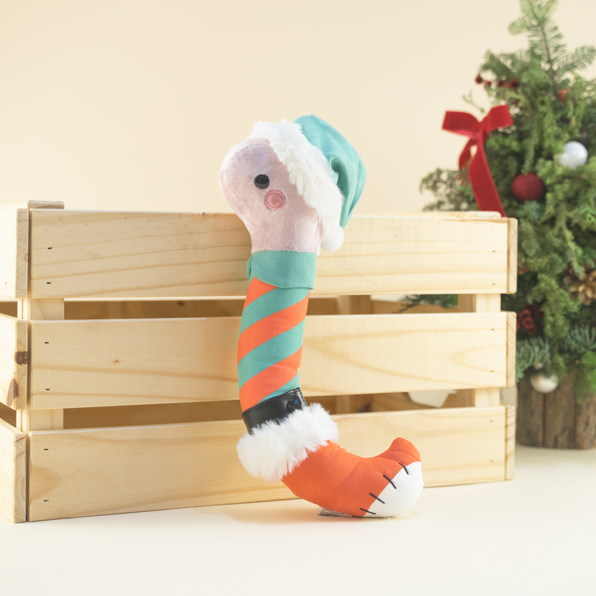 Wormi with Elf Outfit - Worm Plush | Bellzi
